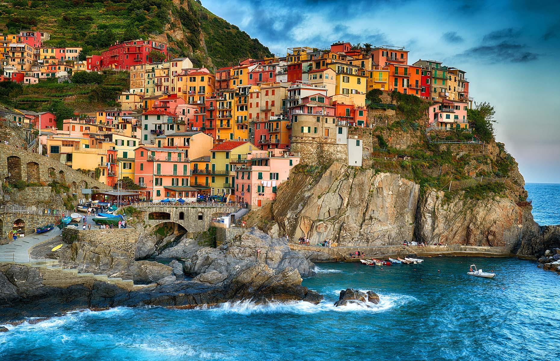 Revealed: The Sweetest Seaside Towns To Wander Through