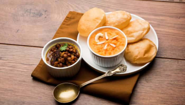 Halwa Poori Recipe And 9 Delicious Kanya Pujan Bhog Ideas For Maha ...