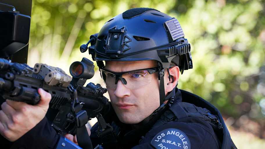 5 characters we need to see back in the SWAT series finale (except for ...