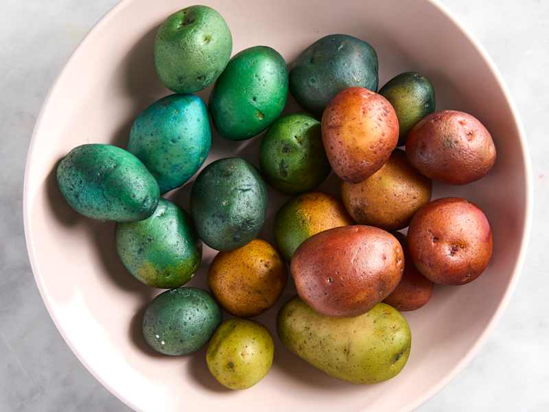 Move Over, Easter Eggs - Here's How to Dye Easter Potatoes