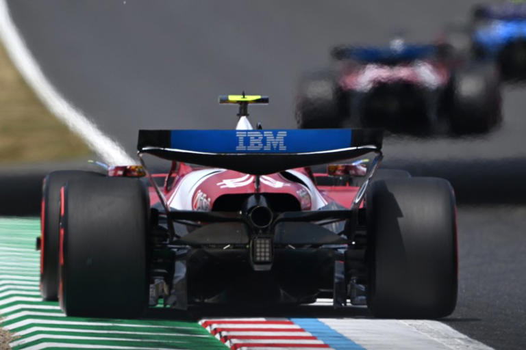 Sainz hit with Japanese GP grid drop for impeding Hamilton in qualifying