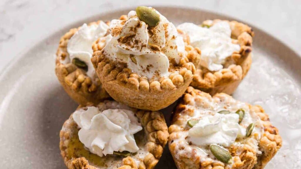 17 retro desserts that carry sweet nostalgia in every bite