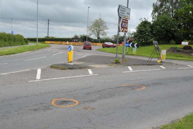 Plans for 425 new houses and school near town's 'pothole-ridden' roundabout