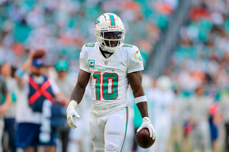 Tyreek Hill’s Change in Physical Appearance Throughout NFL Career Draws ...