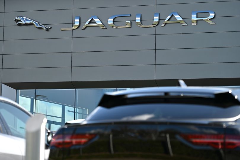 Jaguar Land Rover stops exporting to USA as Trump Tariffs come into force