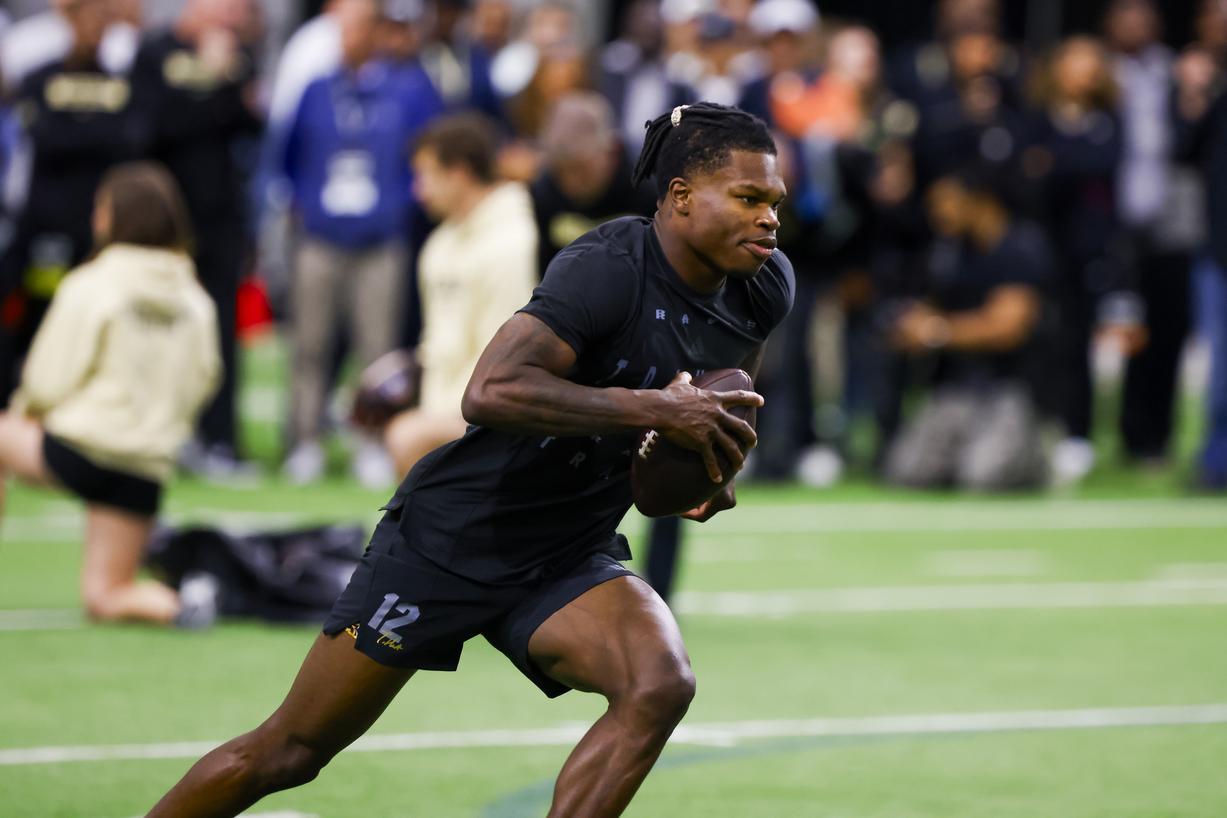 Answering the big Travis Hunter question for his potential NFL suitors