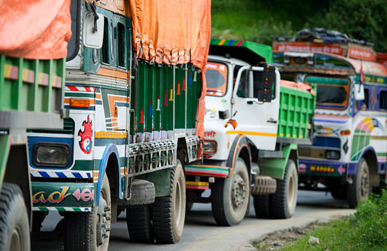 Karnataka truckers call indefinite strike from April 15 over diesel ...