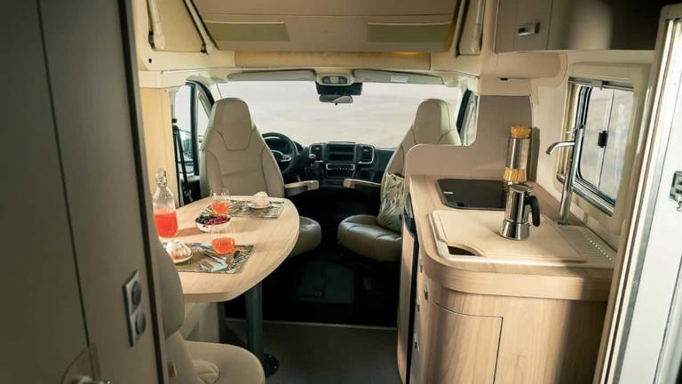 Wingamm Oasi 610 GL 2025, un camping-car pour quatre avec un prix surprise