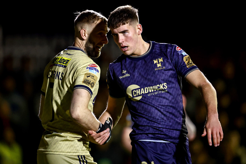 From world champion kickboxer to heart of Shels defence - Damien Duff ...