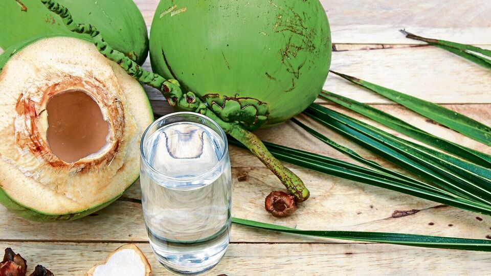 How to add fizz to tender coconut water