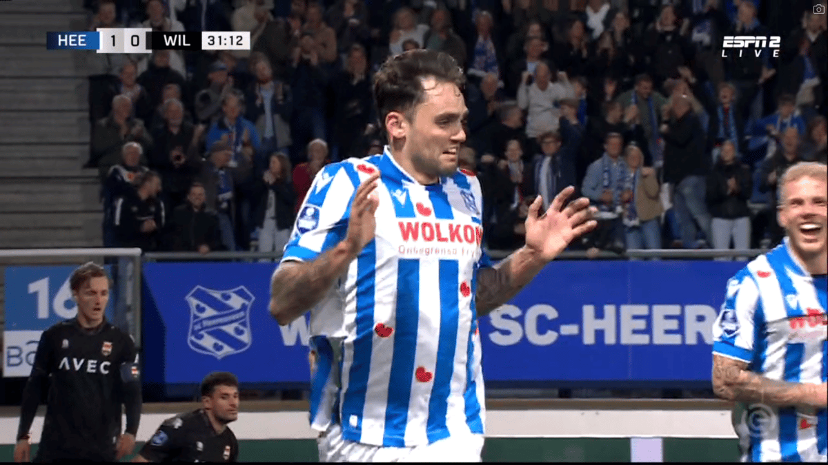 'Hoe moet ik juichen?!' - Sensatie in de Eredivisie: eerste goal in 208 ...