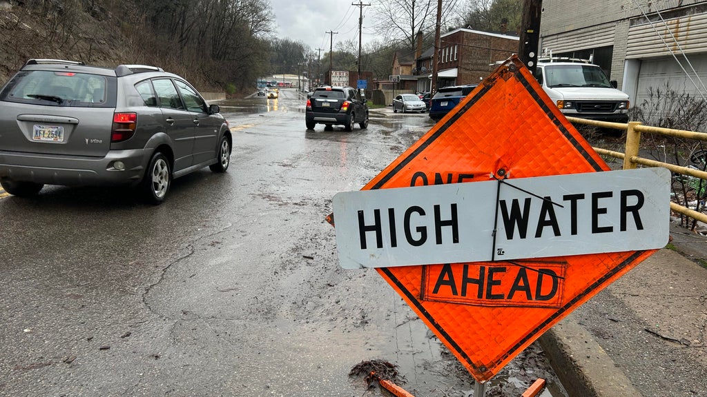 Roadway reopens as flooding causes partial road closure in Aliquippa