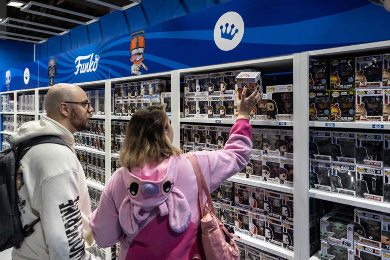 Is anything collectible worth collecting? What experts say