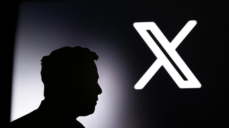 How Elon Musk's Takeover Of X Compares To What He's Doing With DOGE