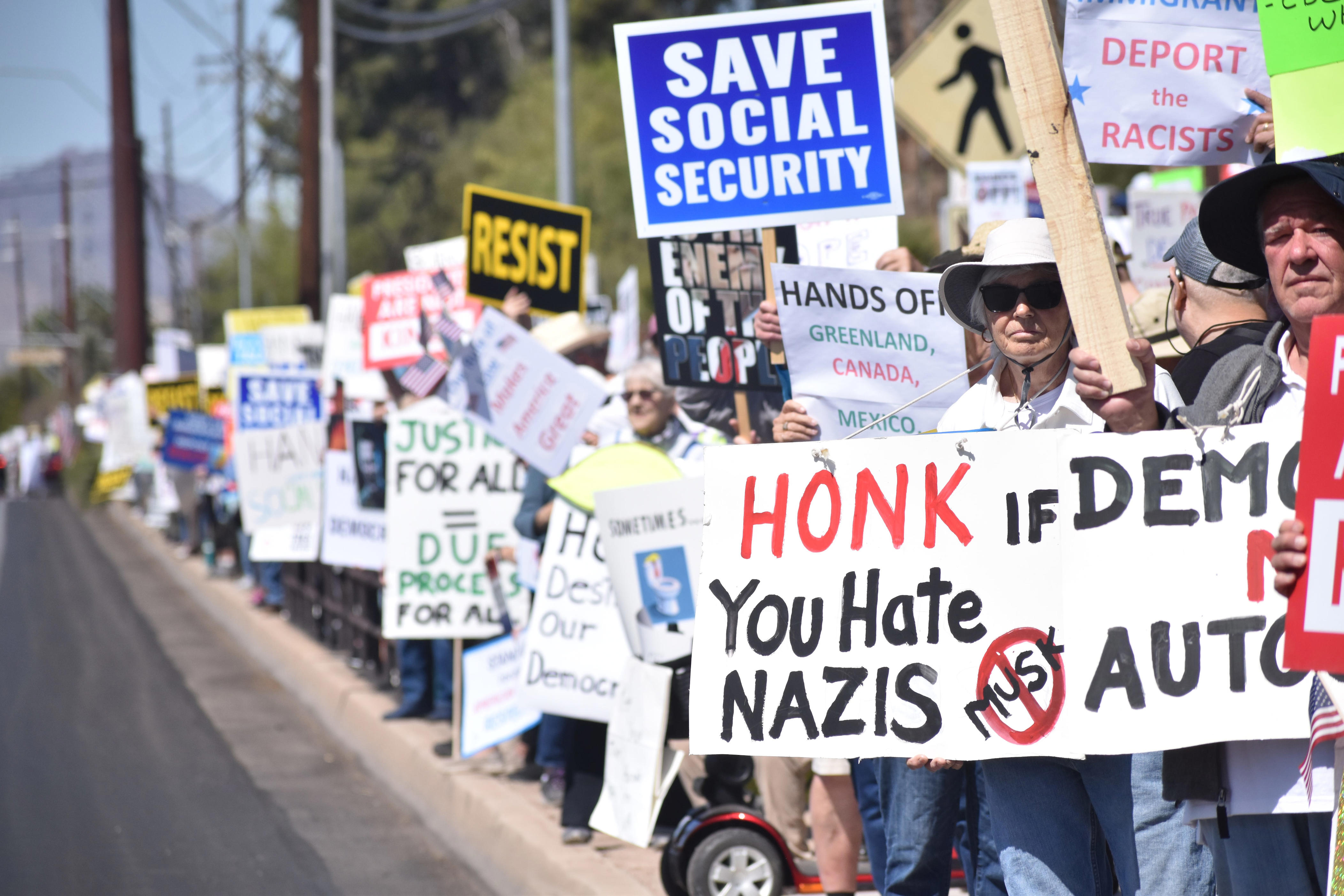 Thousands gather in Tucson for nationwide protests against President ...