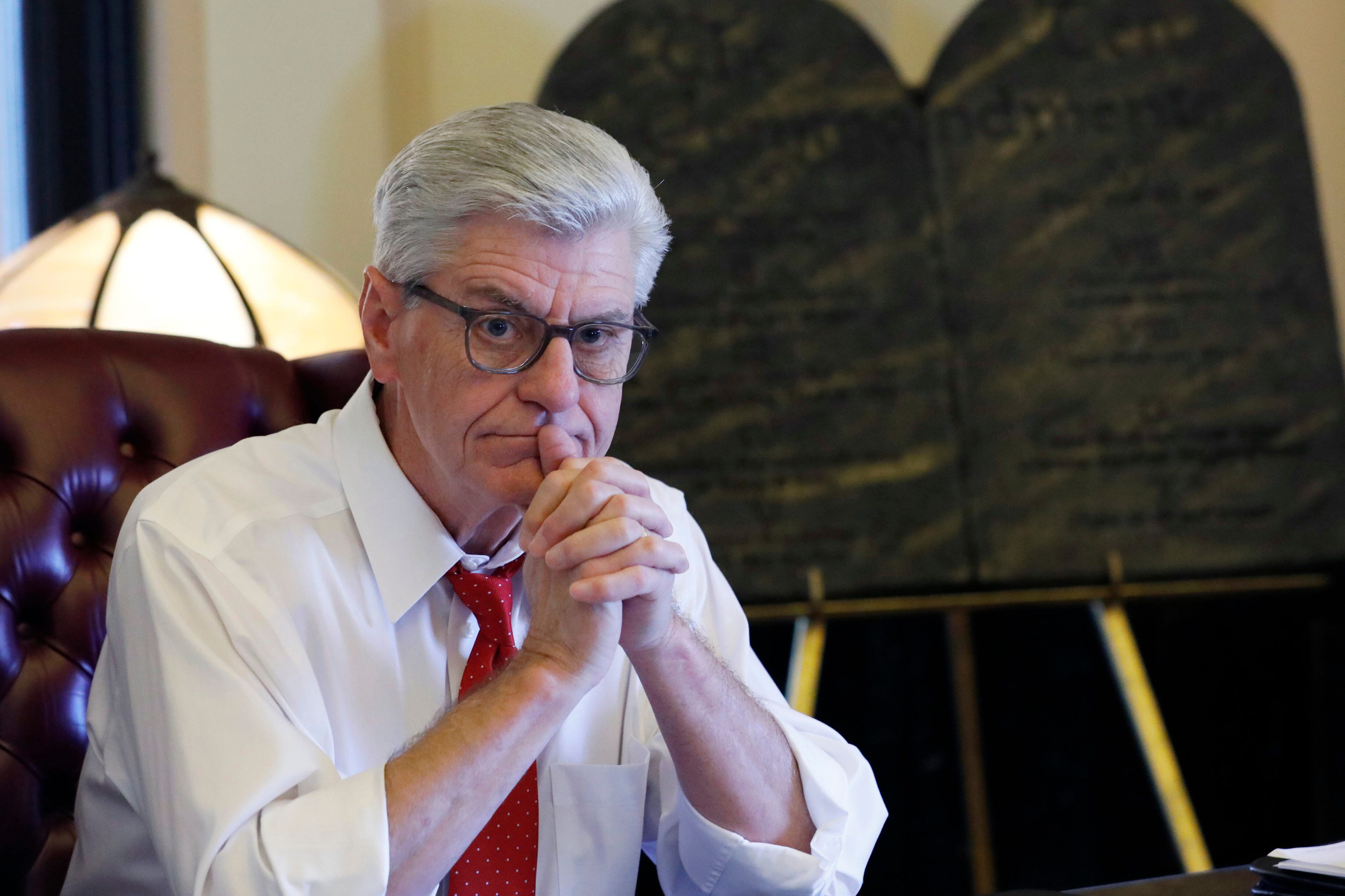 Judge tosses former governor’s defamation suit against Mississippi Today