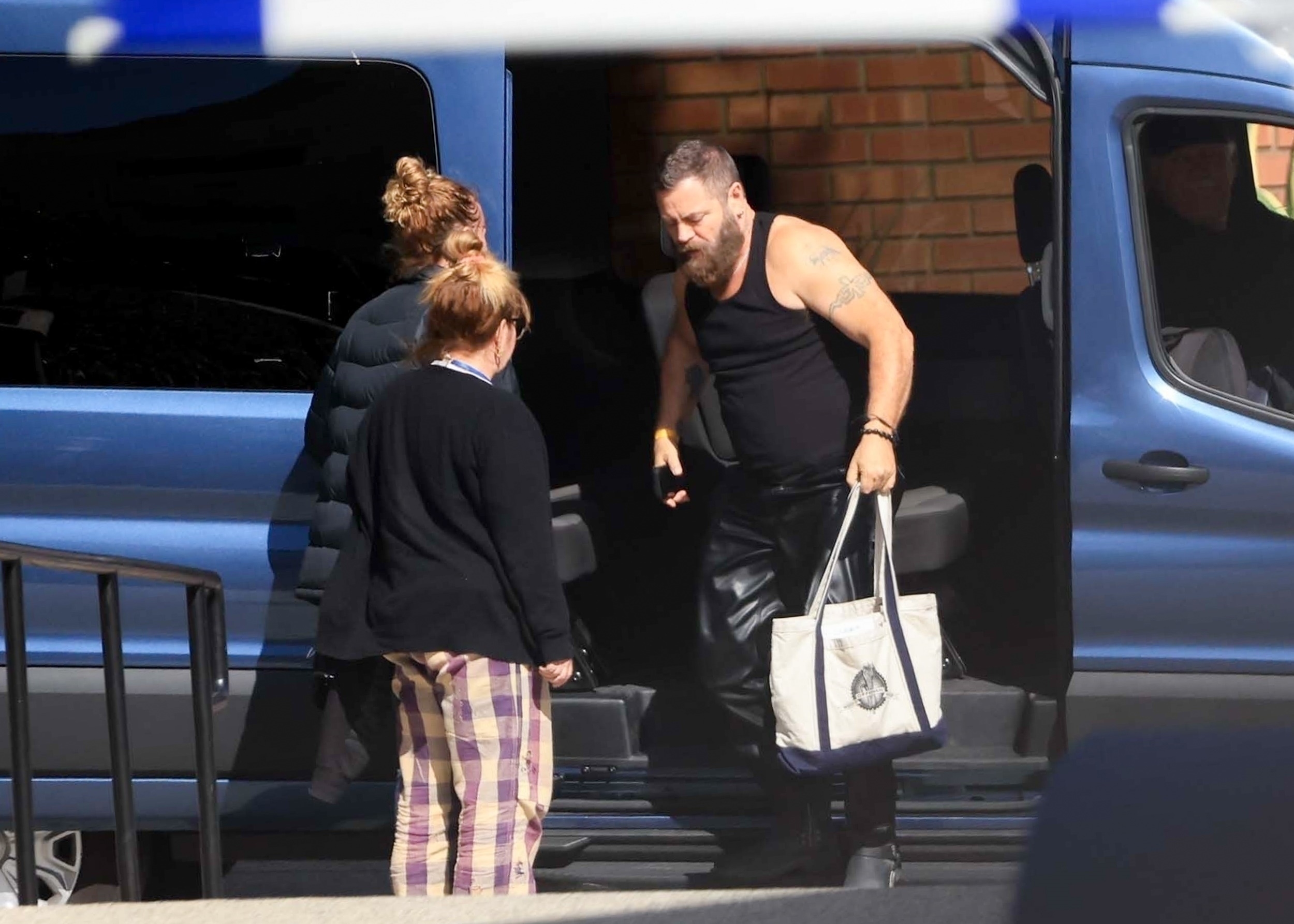 Red-headed Nicole Kidman, buff Nick Offerman look nearly unrecognizable ...