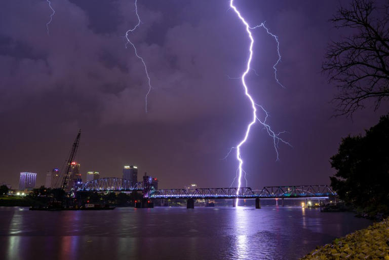 Little Rock 5-year-old killed by falling tree during severe storms ...