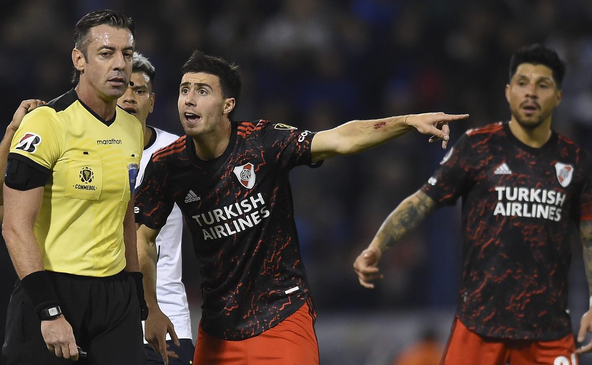 Árbitro polémico para River vs. Barcelona por la Copa Libertadores ...
