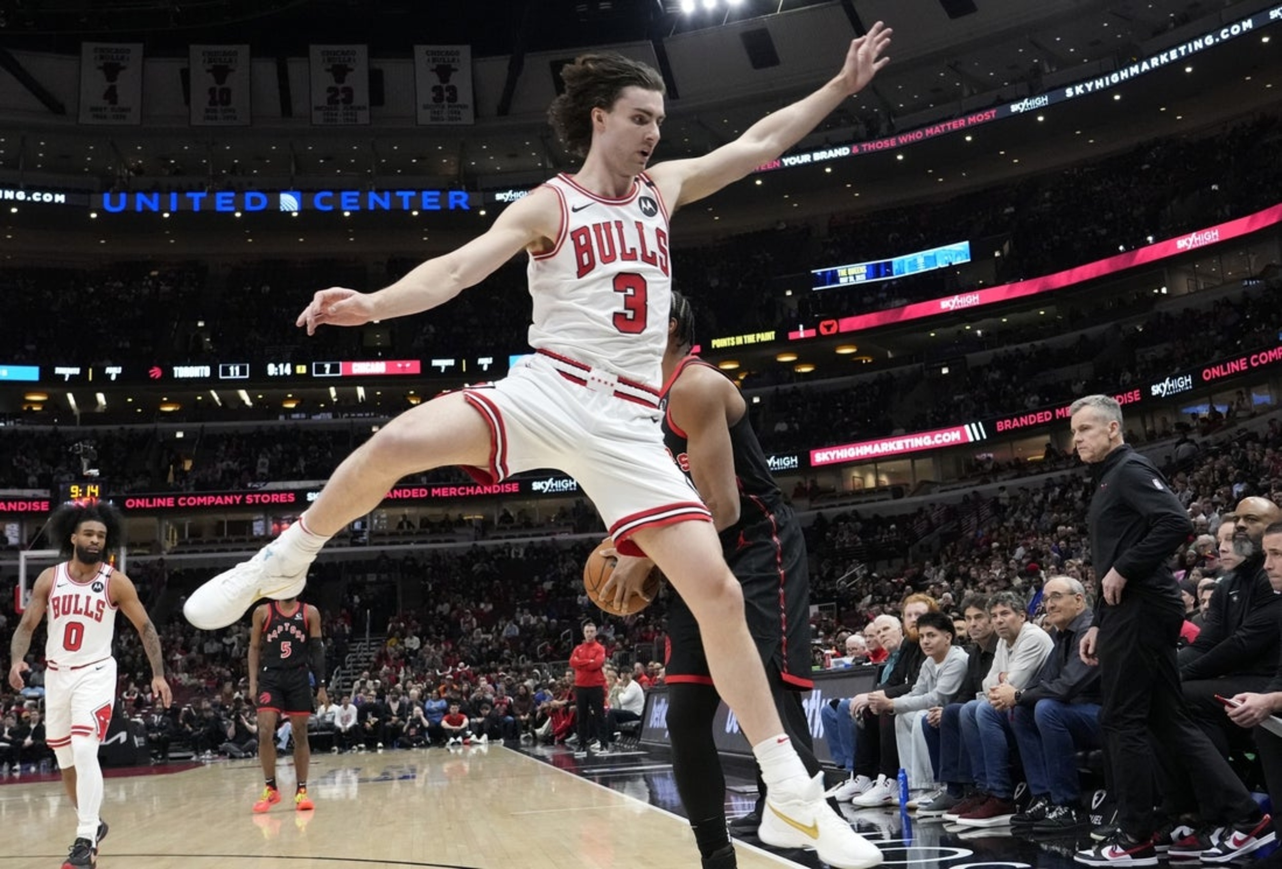 Bulls readying for postseason; Hornets preparing for next season