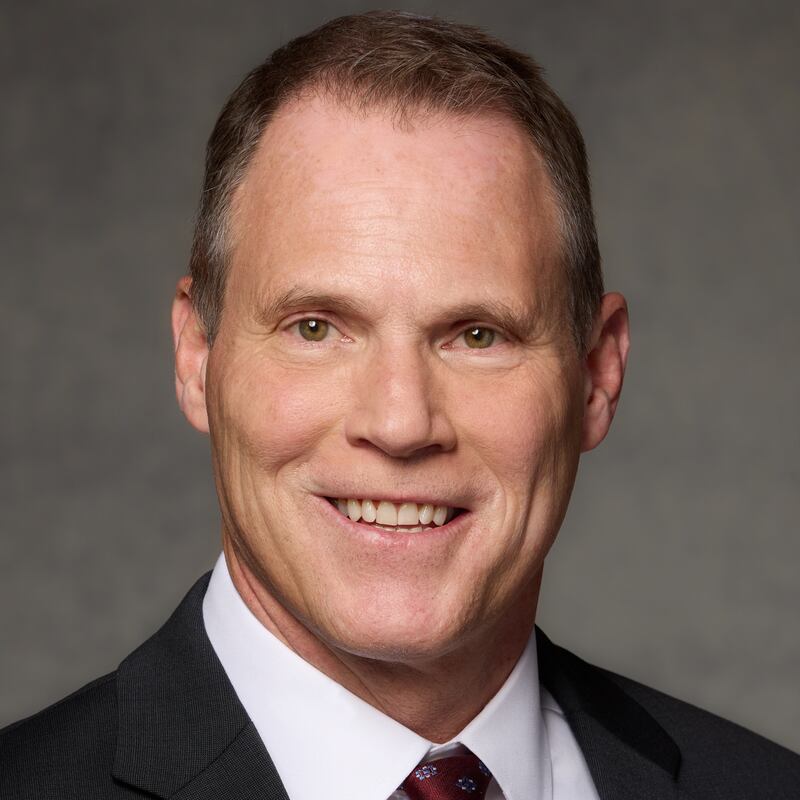 Latter-day Saints sustain new leaders — 16 general authorities, young ...