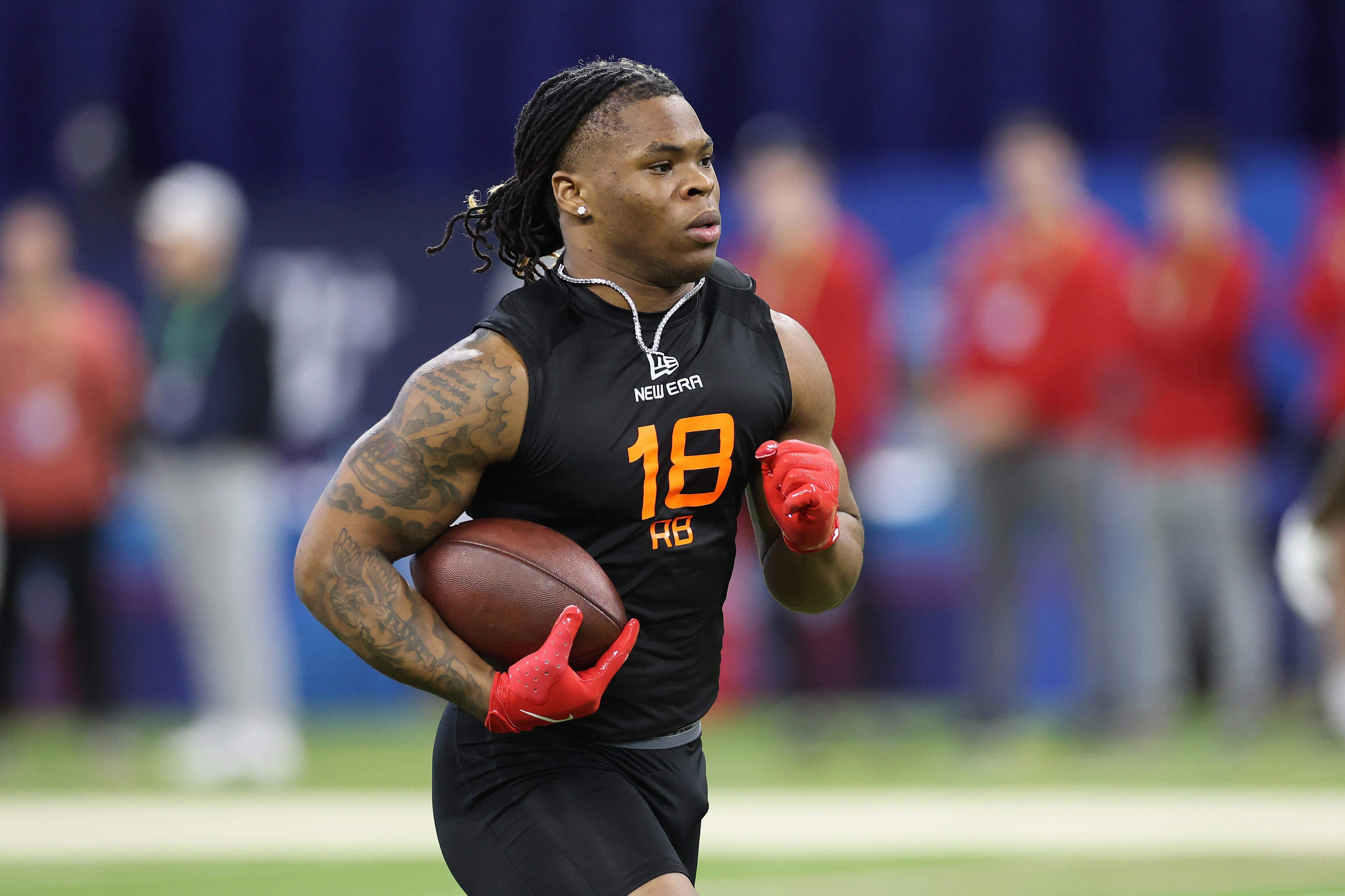 We lay out the 5 best running back NFL Draft fits for the Raiders in 5 ...