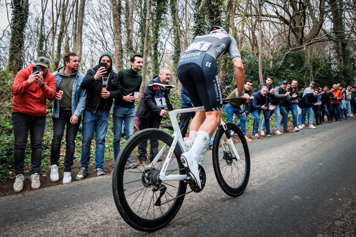 Flanders Vibes: Van Der Poel Braced for Chaos, Van Aert on the Up, Powless Ultimate Outsider