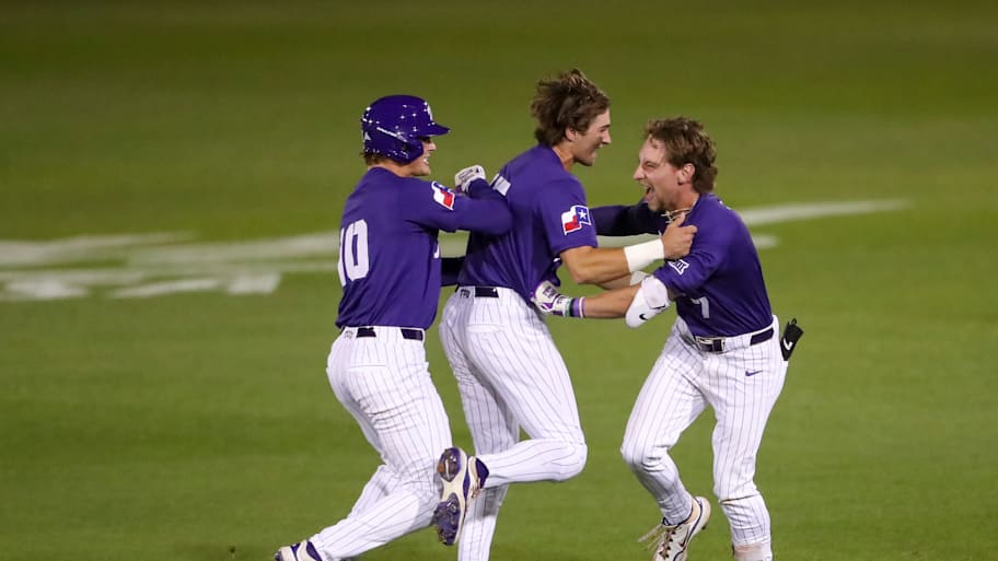 TCU Baseball: Frogs Sweep the Cougars, Rally for 13-12 Victory in Extras