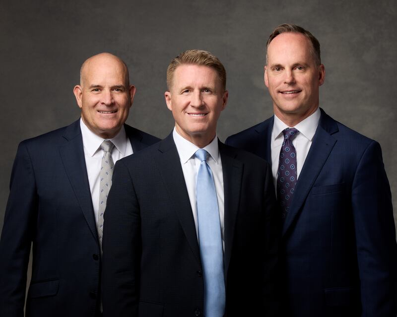 Latter-day Saints sustain new leaders — 16 general authorities, young ...