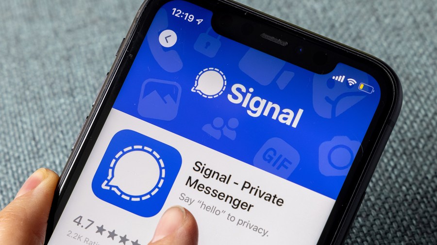 Congress pushes back at White House over Signal group chat