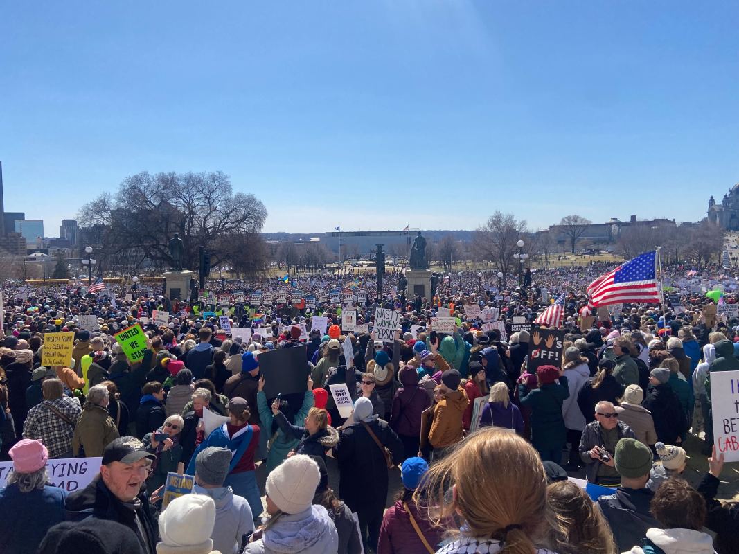Thousands descend on State Capitol for 'Hands Off!' protest of ...