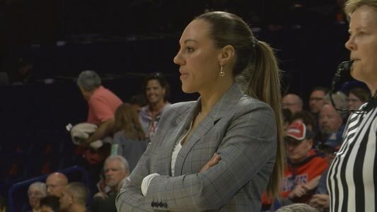 Adia Barnes leaves Arizona for SMU