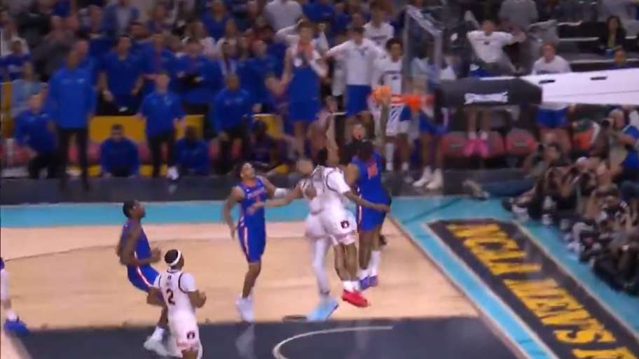 Bill Raftery's Reaction to Alijah Martin's Monster Dunk Was Priceless