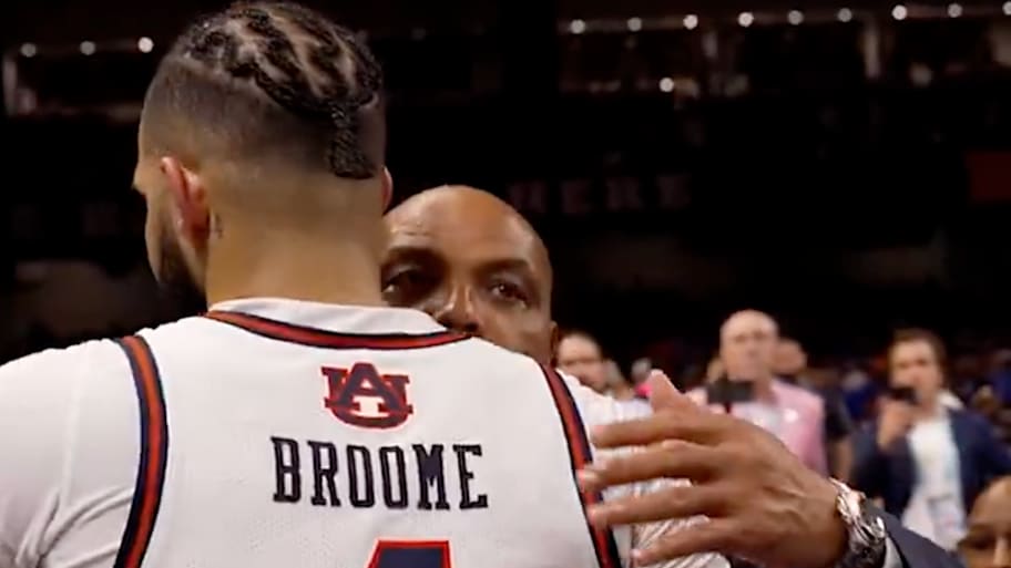 Cameras Captured Charles Barkley Comforting Johni Broome After Auburn ...