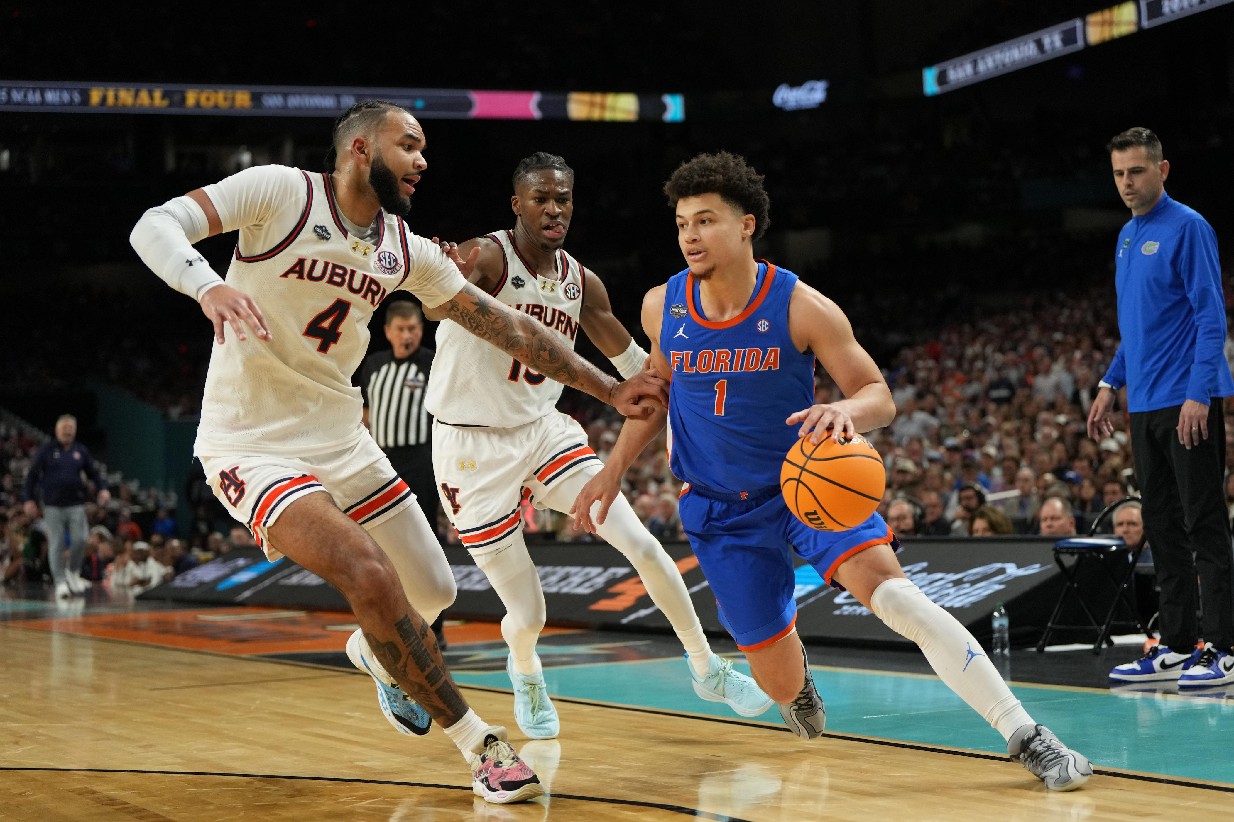 Walter Clayton Jr. points: Florida star joins Larry Bird in March ...