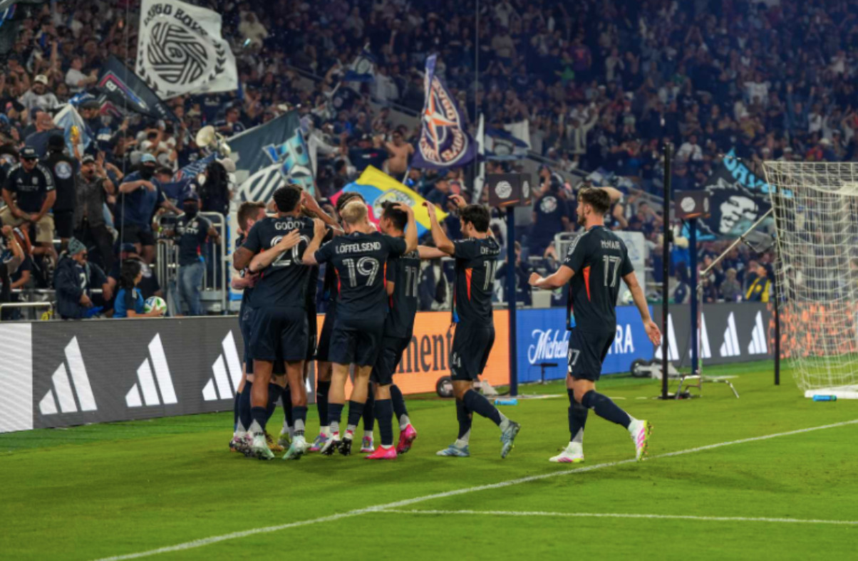 Lozano scores first goal for SDFC as club wins second straight, 3-0 ...