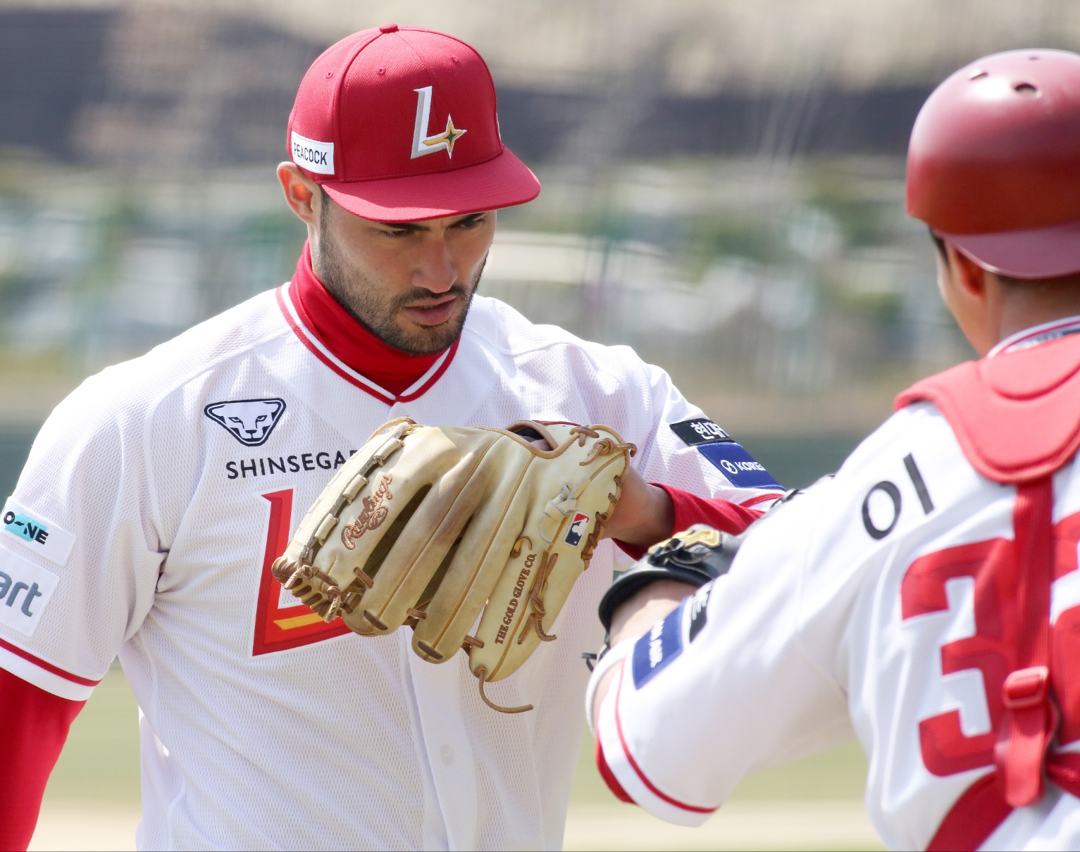 '154km 쾅!' 사라졌던 SSG 외인, 1군 합류 초읽기…퓨처스 첫 실전서 2이닝 1실점 "몸 상태 100%"