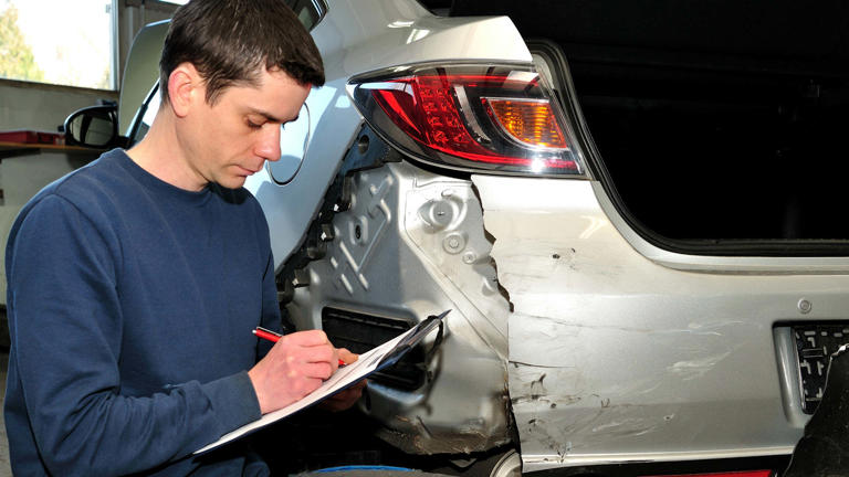 Car insurance: compulsory and voluntary excess explained