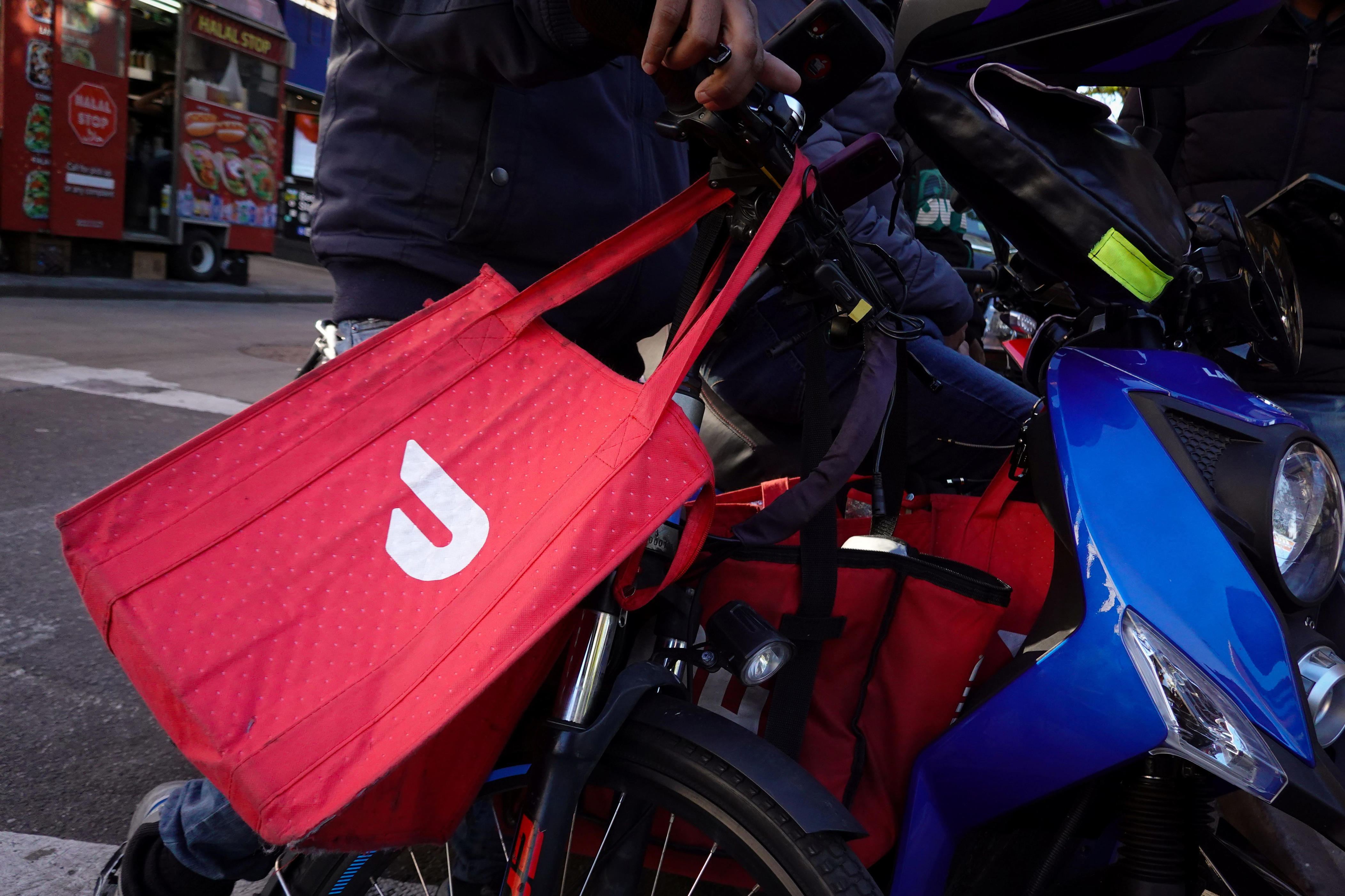 California man admits to scamming DoorDash out of $2.5 million using ...
