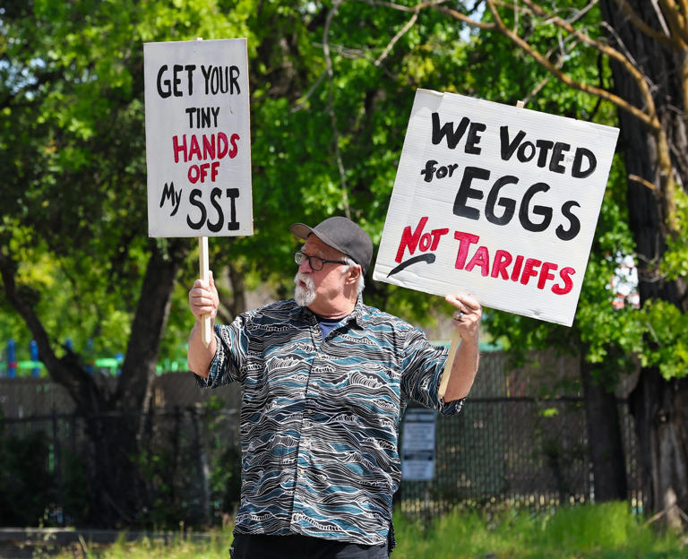 Redding Hands Off! protest gets biggest anti-Trump and Musk crowd yet ...