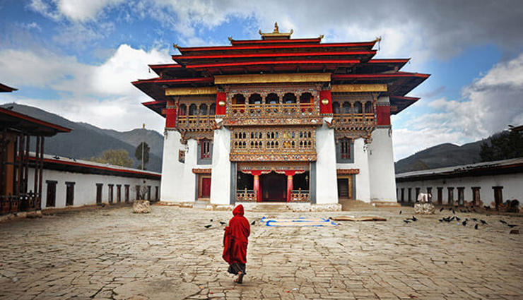 5 Beautiful Monasteries To Visit in Bhutan