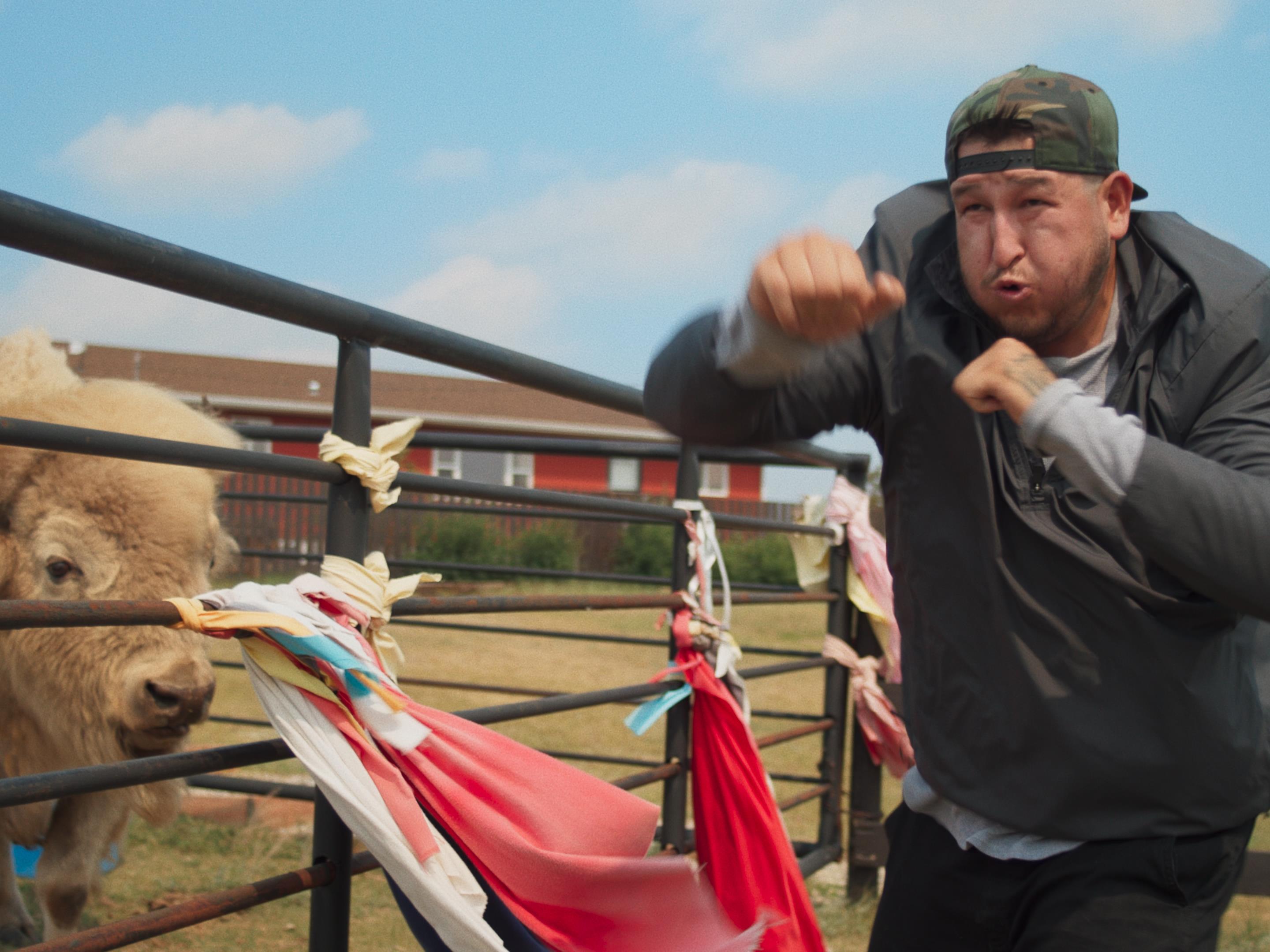 La masculinité autochtone au cœur d’un nouveau documentaire