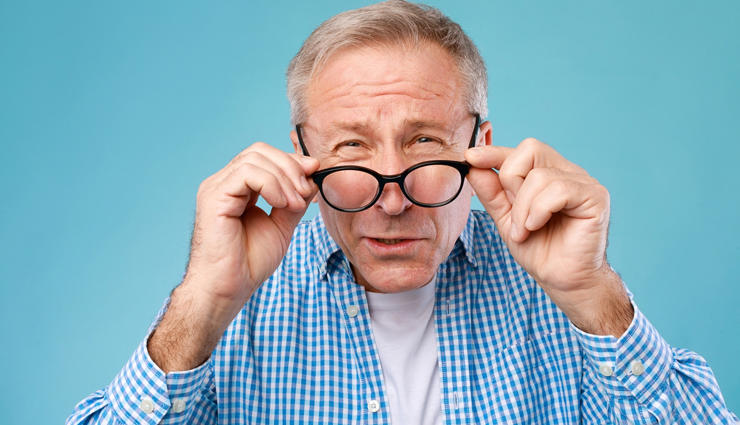 9 Effective Home Remedies To Improve Eyesight