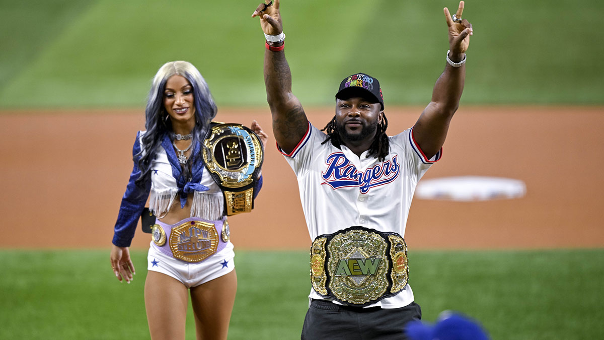 AEW star Mercedes Moné reveals cousin Snoop Dogg’s key advice