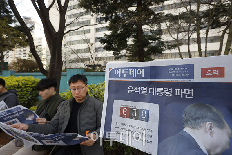 'CFE' 지고 'RE100' 집중?…'백년지대계' 에너지 정책 운명은?