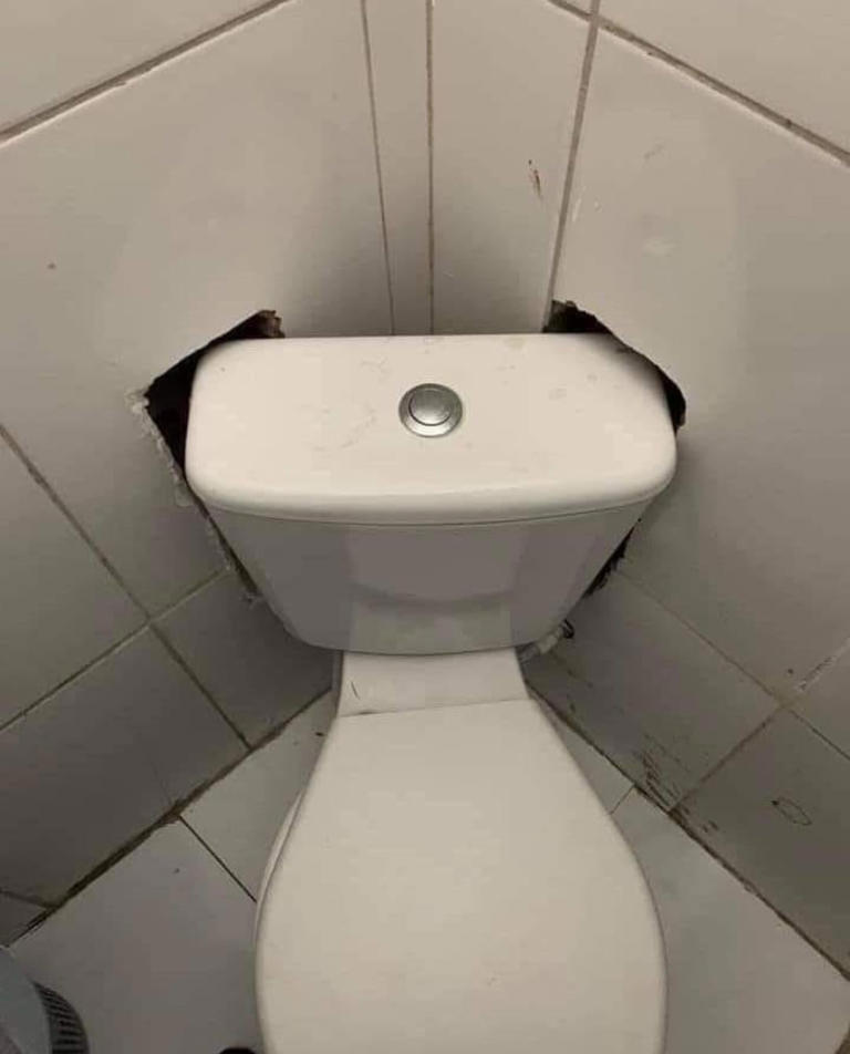 These 16 Horrible Home Design Choices Made Me Just A Little Less ...