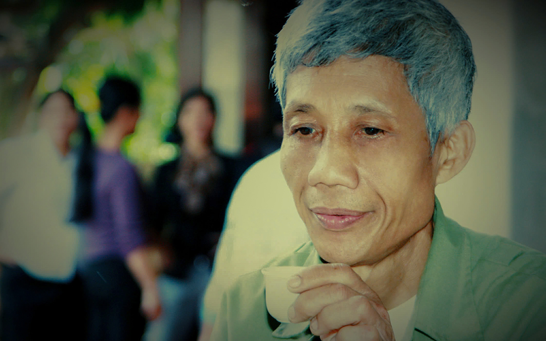 Vết chai sần trên tay ba