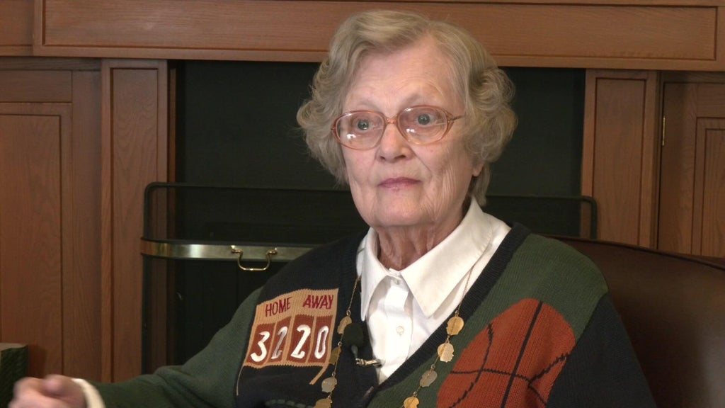 A 90-year-old super fan shares her love for the Golden Gophers