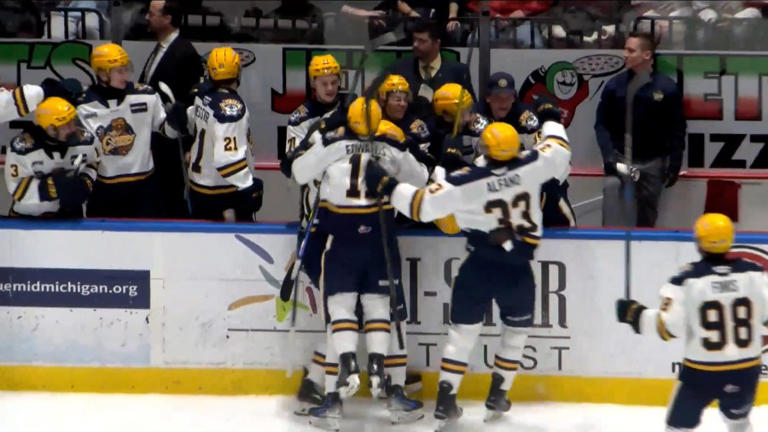 Otters clinch first playoff series win since 2017