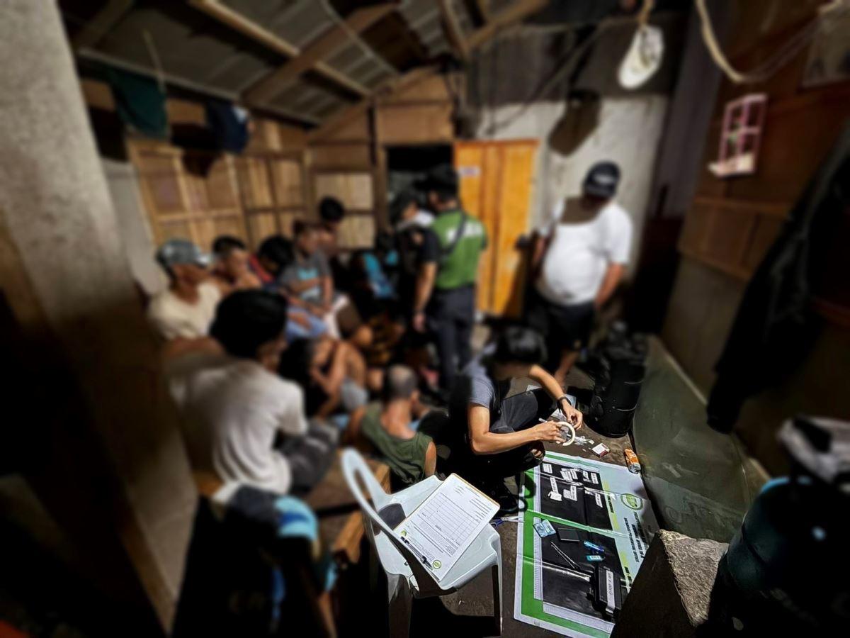 Drug den dismantled, 10 arrested in Batangas buy-bust